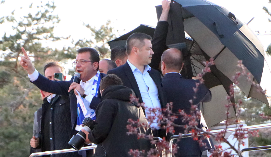 En Turquie, une campagne électorale d’une rare violence - Anne Andlauer ...